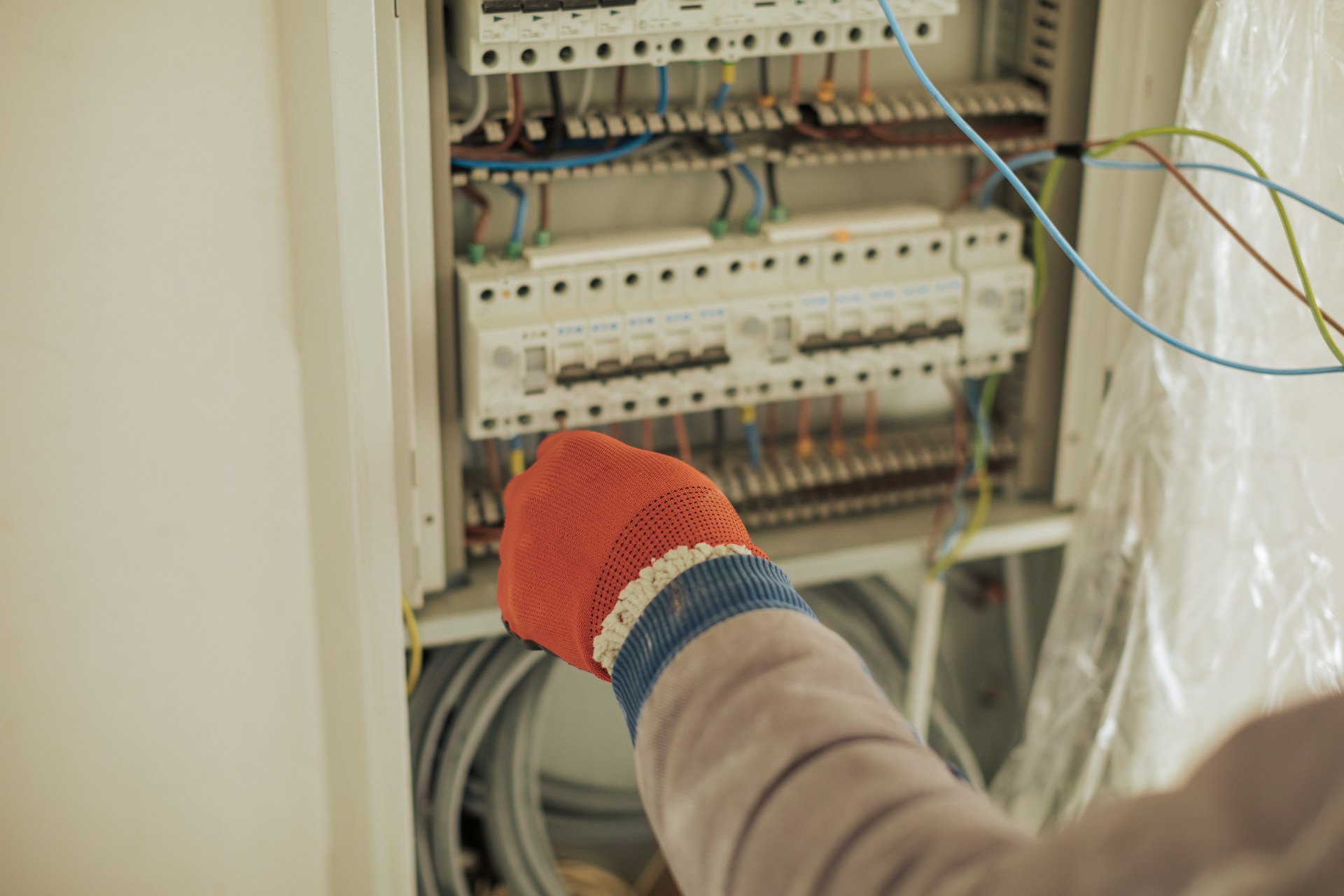 DIY Guide to Installing a New Outlet
